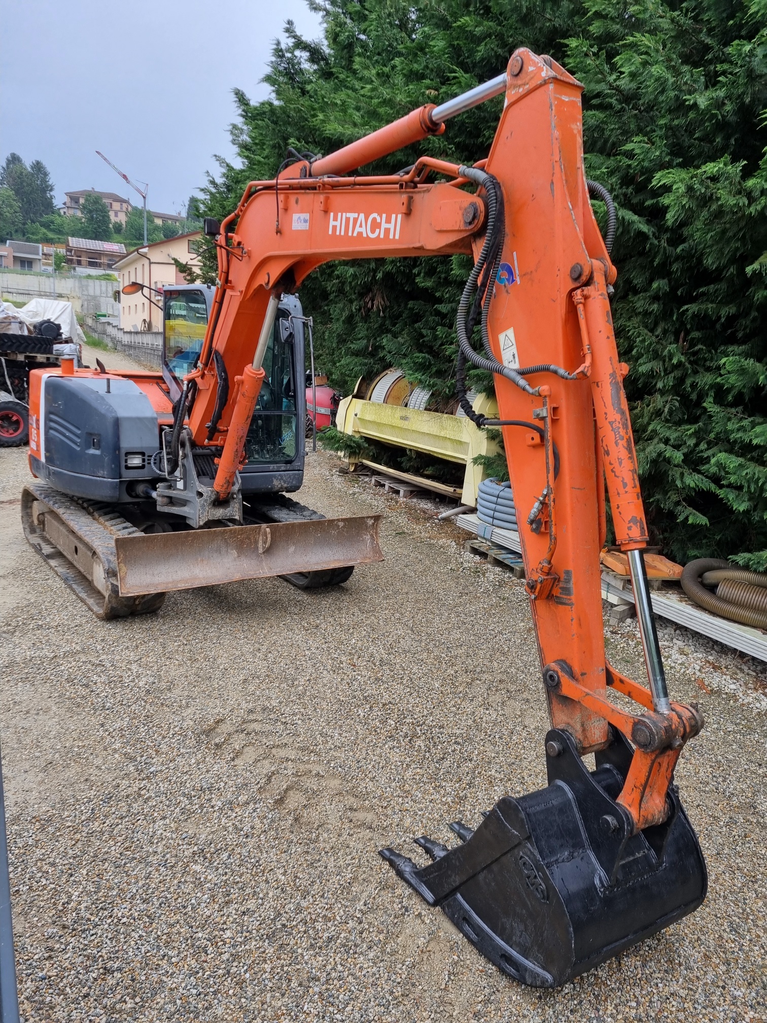 Escavatore Hitachi Zaxis 85 USBLC - Agripiù Macchinari Agricoli